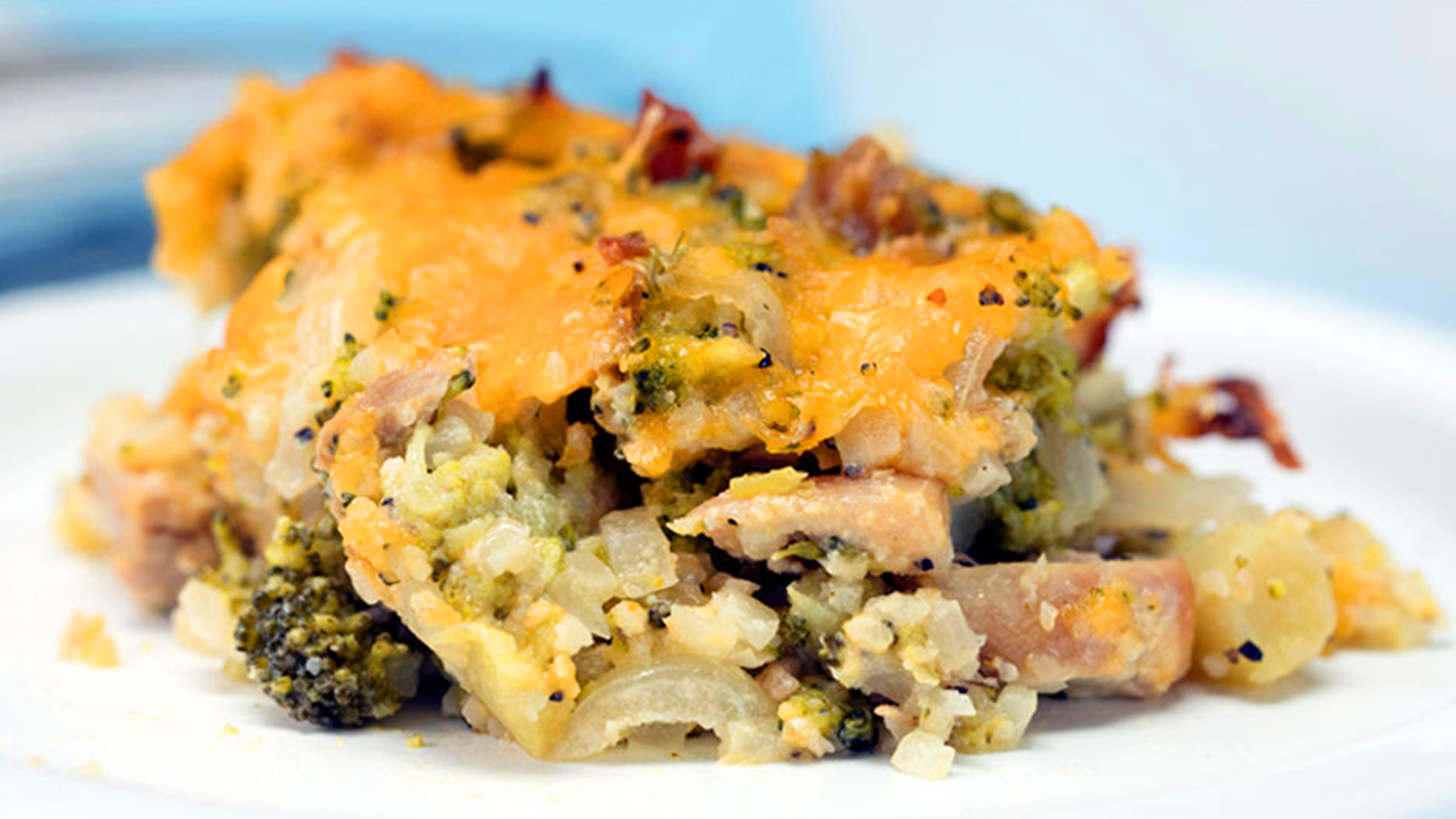 Cheesy Chicken and Cauliflower Rice Casserole | Tastemade