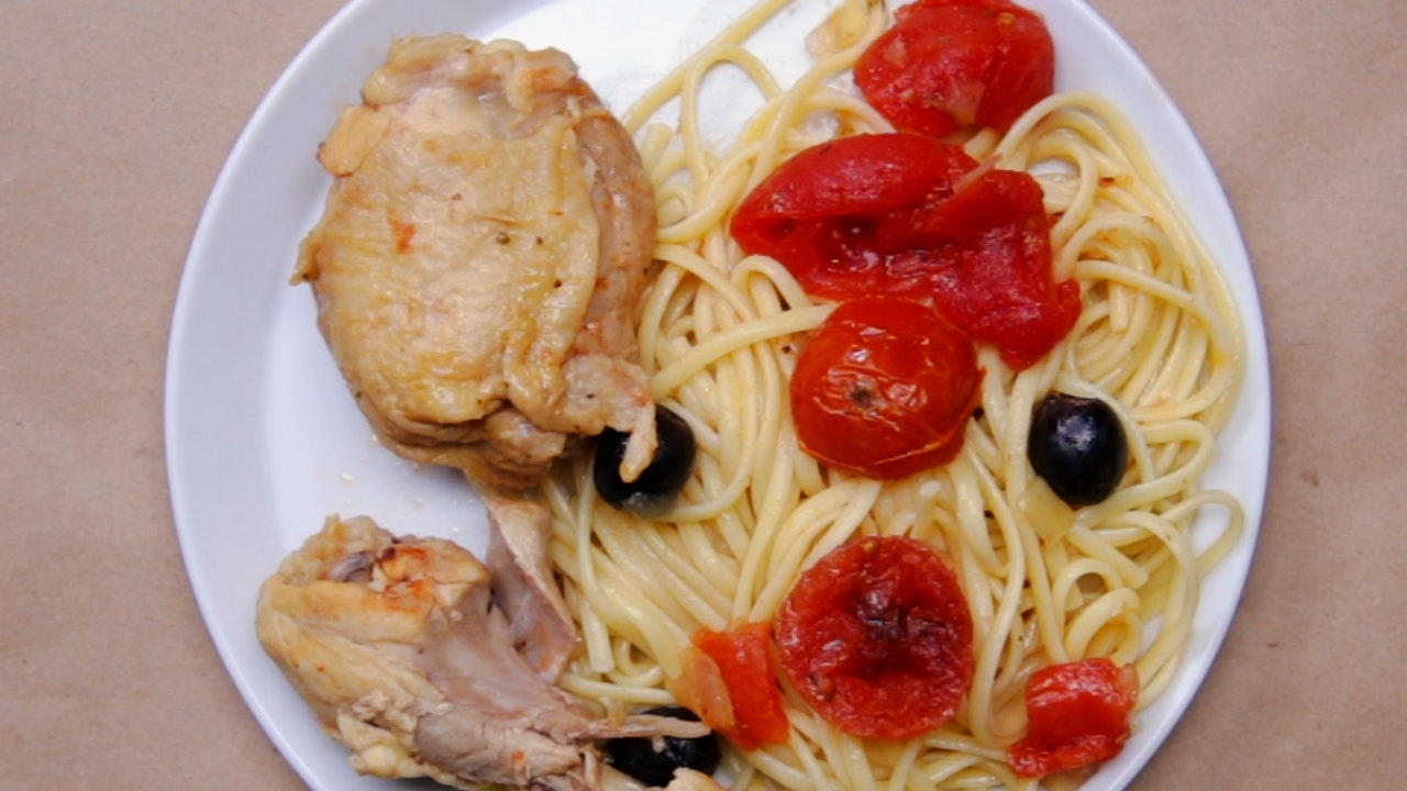 Pressure Cooker Chicken Cacciatore | Tastemade