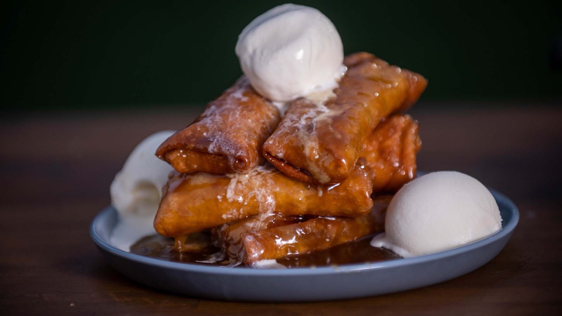 Bananas Foster with Vanilla Ice Cream | Tastemade