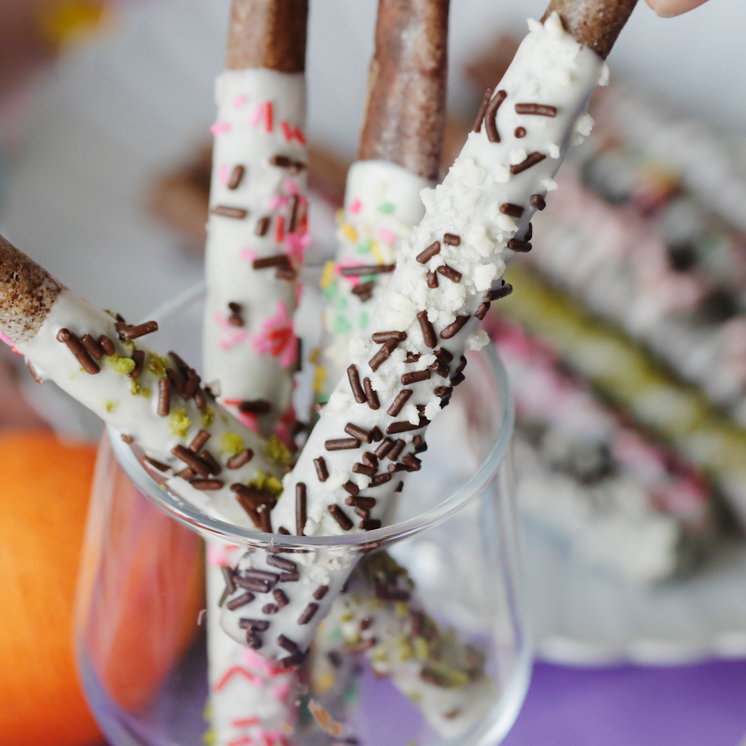 Chocolate Spring Roll Sticks | Tastemade