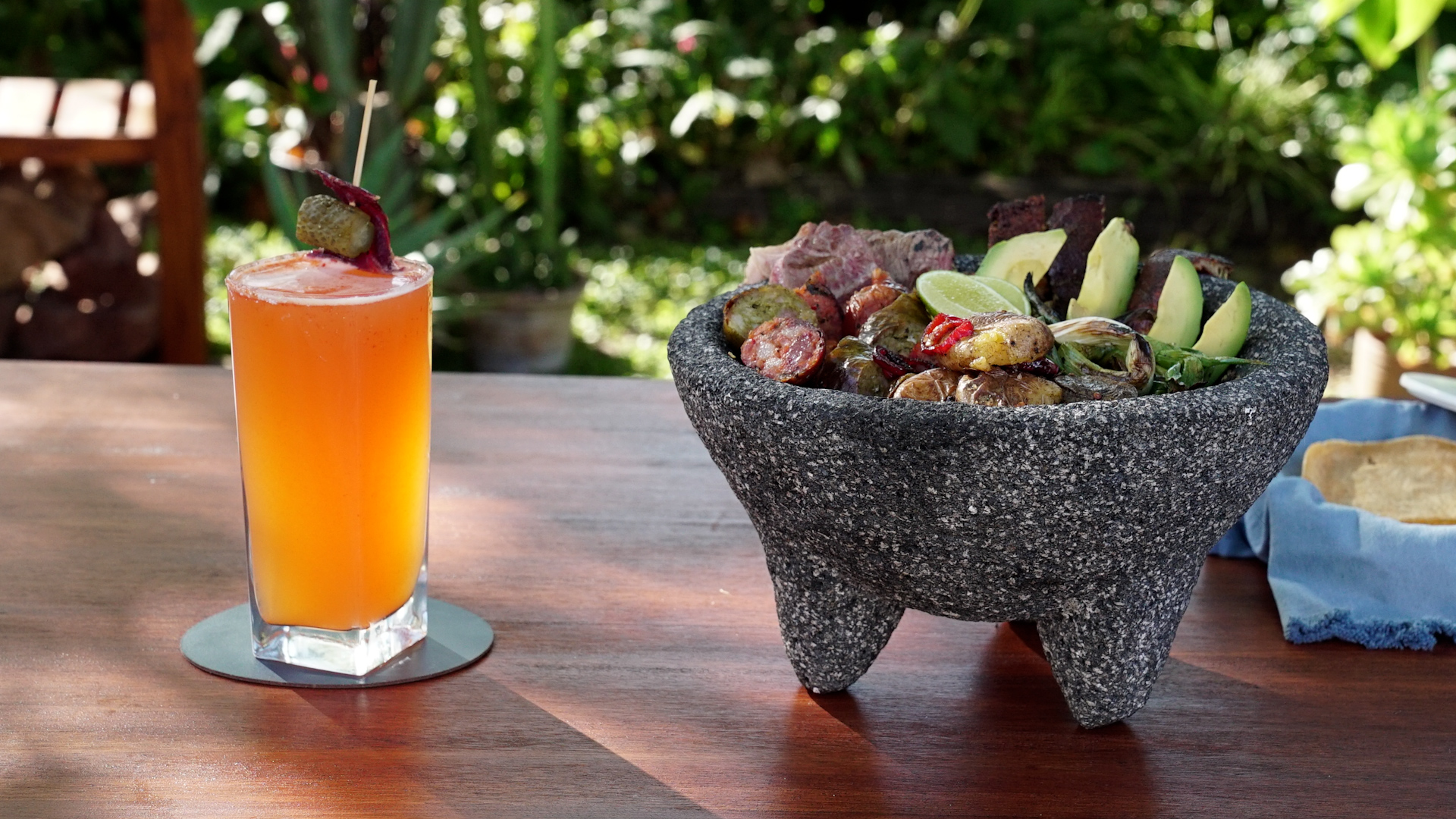 Molcajete de carne asada | Tastemade